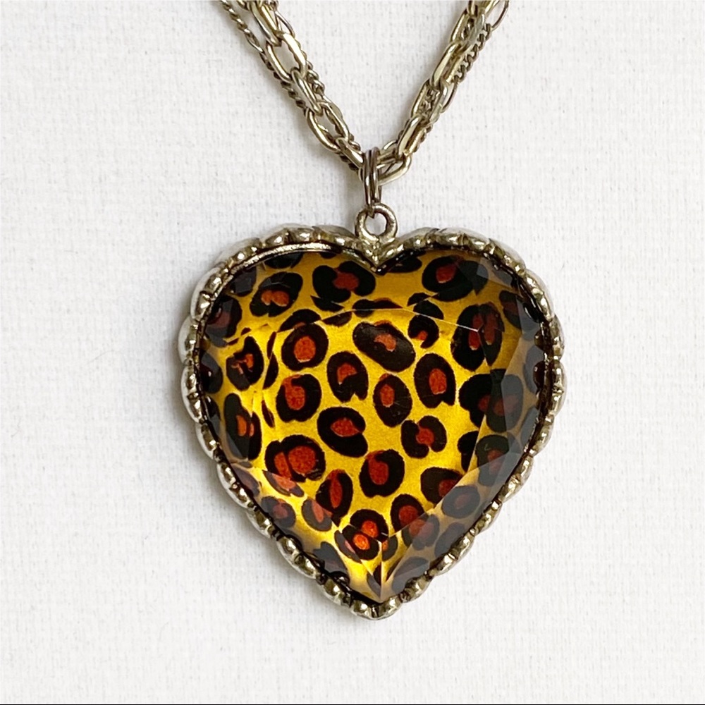 Betsey Johnson Cheetah Lucite Heart Necklace - Gem